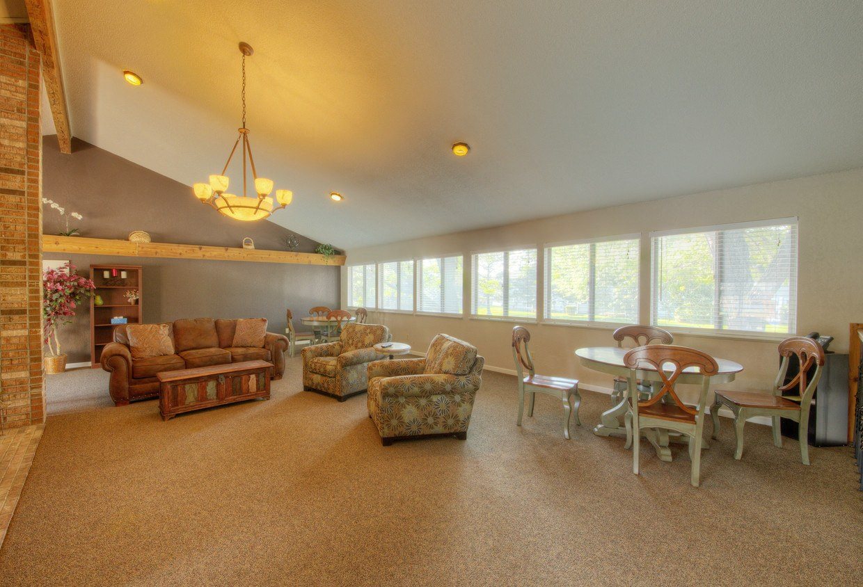 Photos and Video of Country Ridge Townhomes in Saginaw, MI