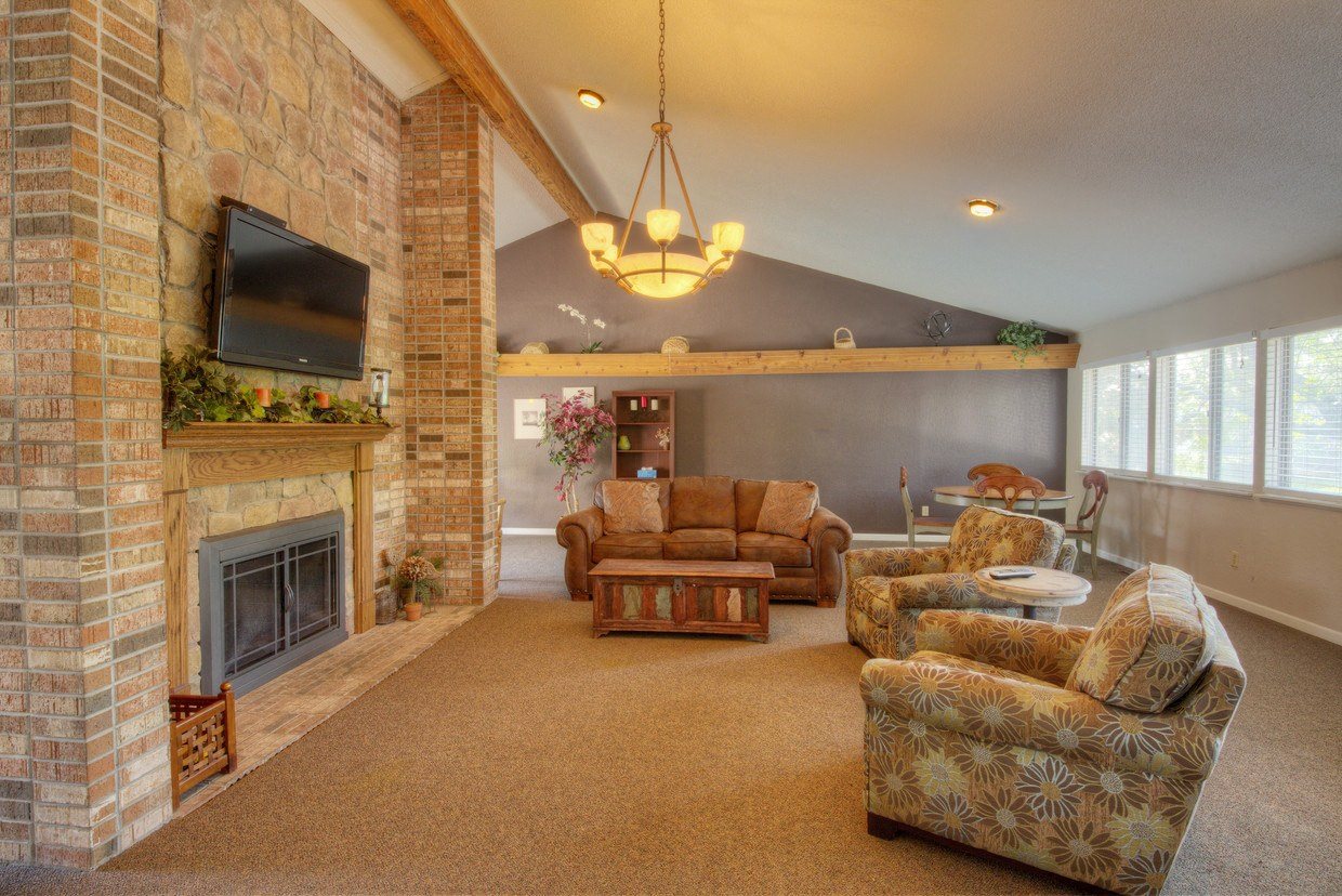 Photos and Video of Country Ridge Townhomes in Saginaw, MI