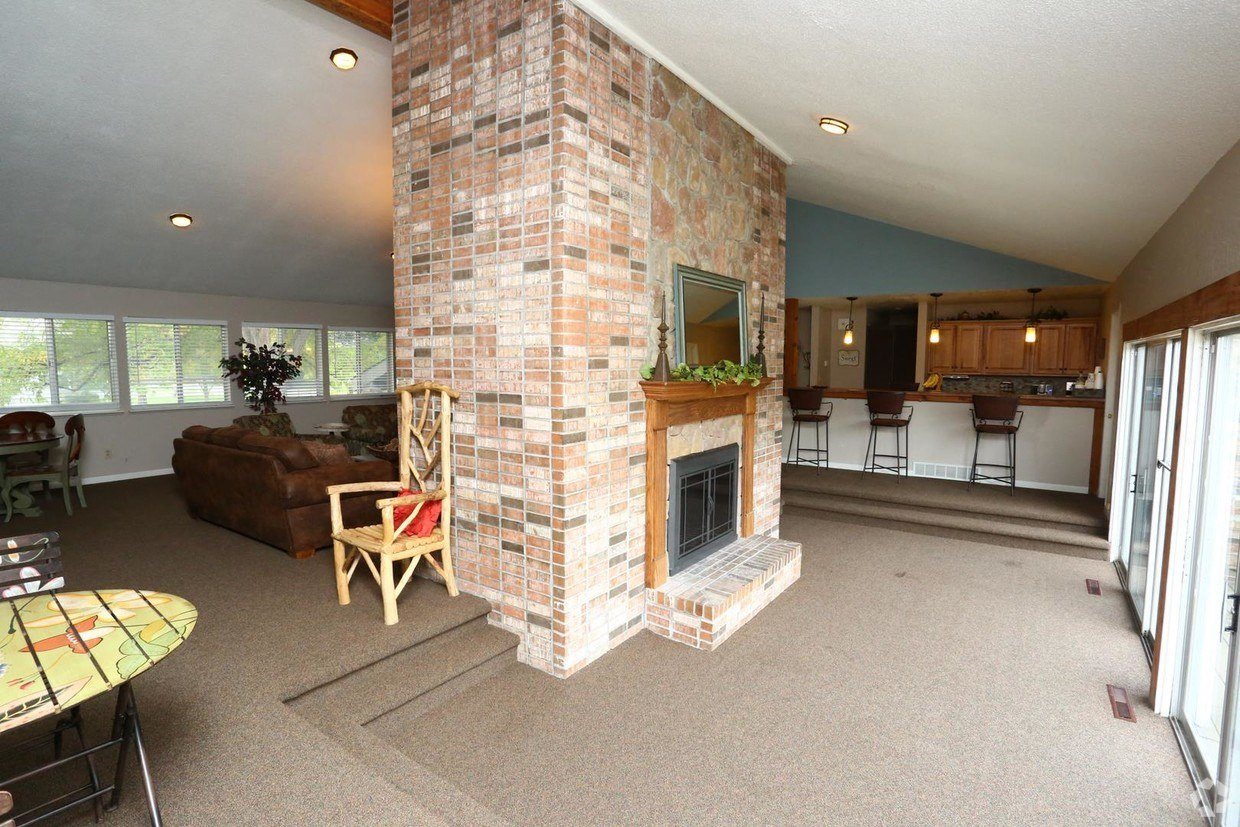 Photos and Video of Country Ridge Townhomes in Saginaw, MI