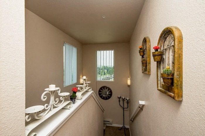 Photos and Video of Golden Pointe Apartments in GOLDEN, CO