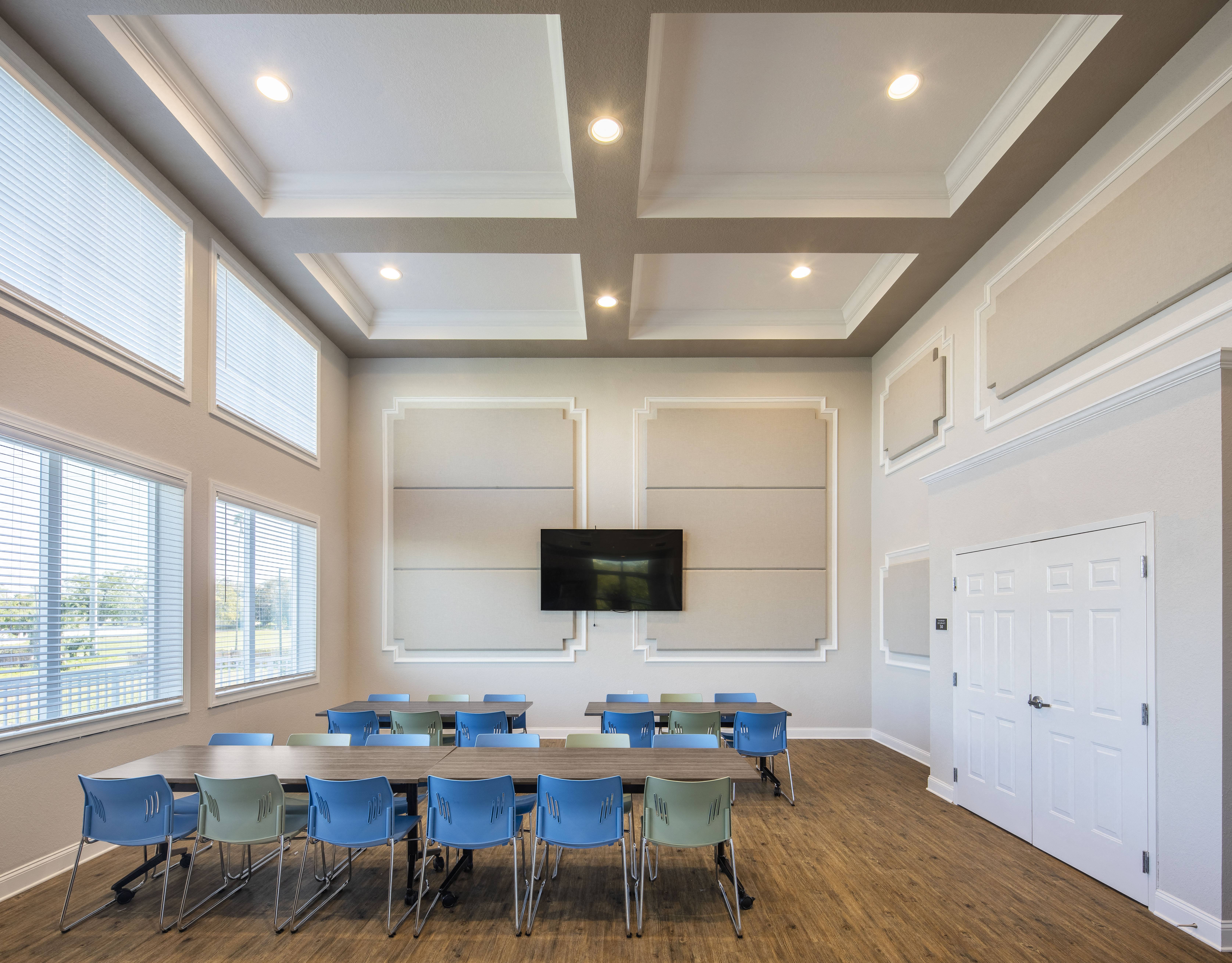 Photos and Video of Madison Point Apartments in Clearwater, FL