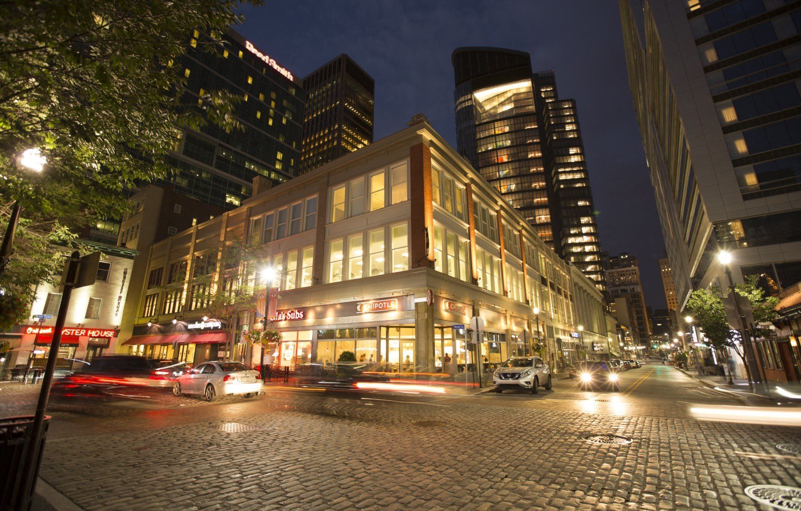 Market Square Place | Apartments in Pittsburgh, PA