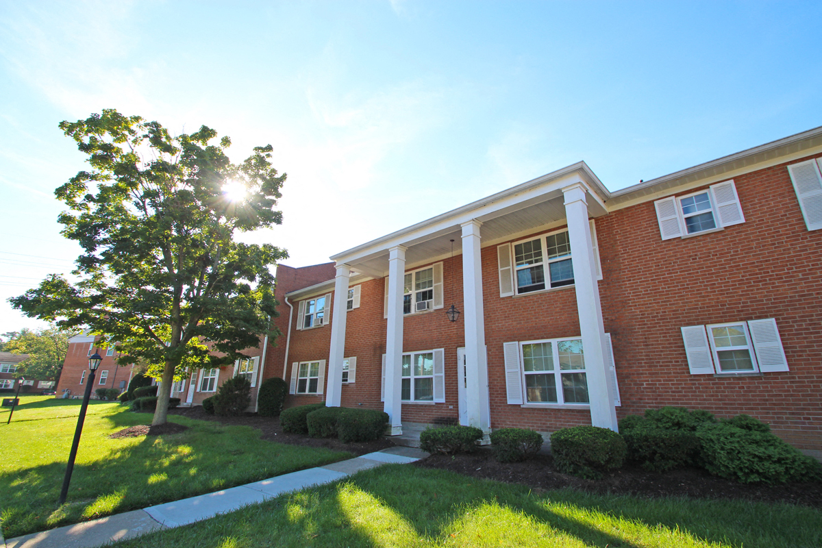 Compton Lake | Apartments in Mt. Healthy, OH
