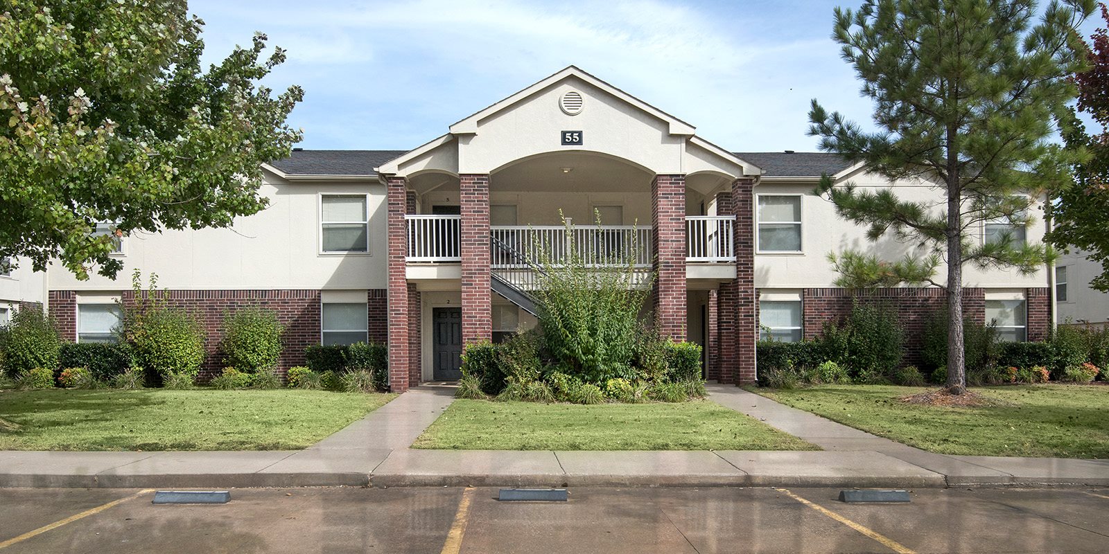 The Greens at Springfield I/II | Apartments in Springfield, MO