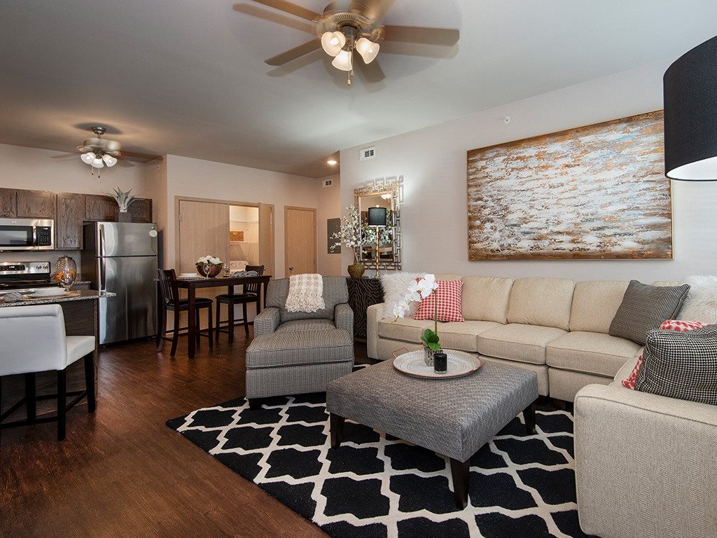 Photos and Video of The Greens at Springfield II in Springfield, MO