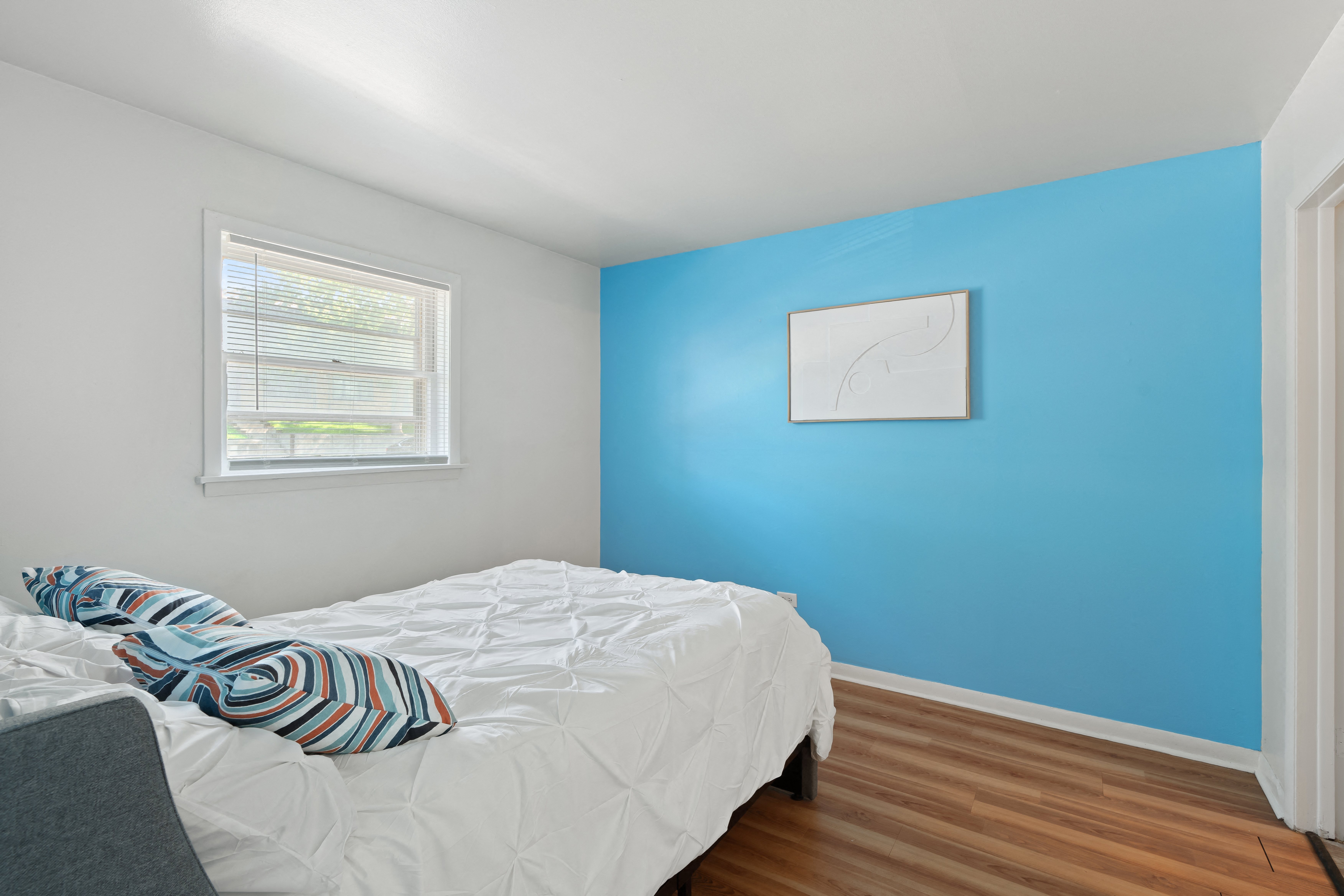 Photos and Video of Blue Station Apartments in Blue Island, IL