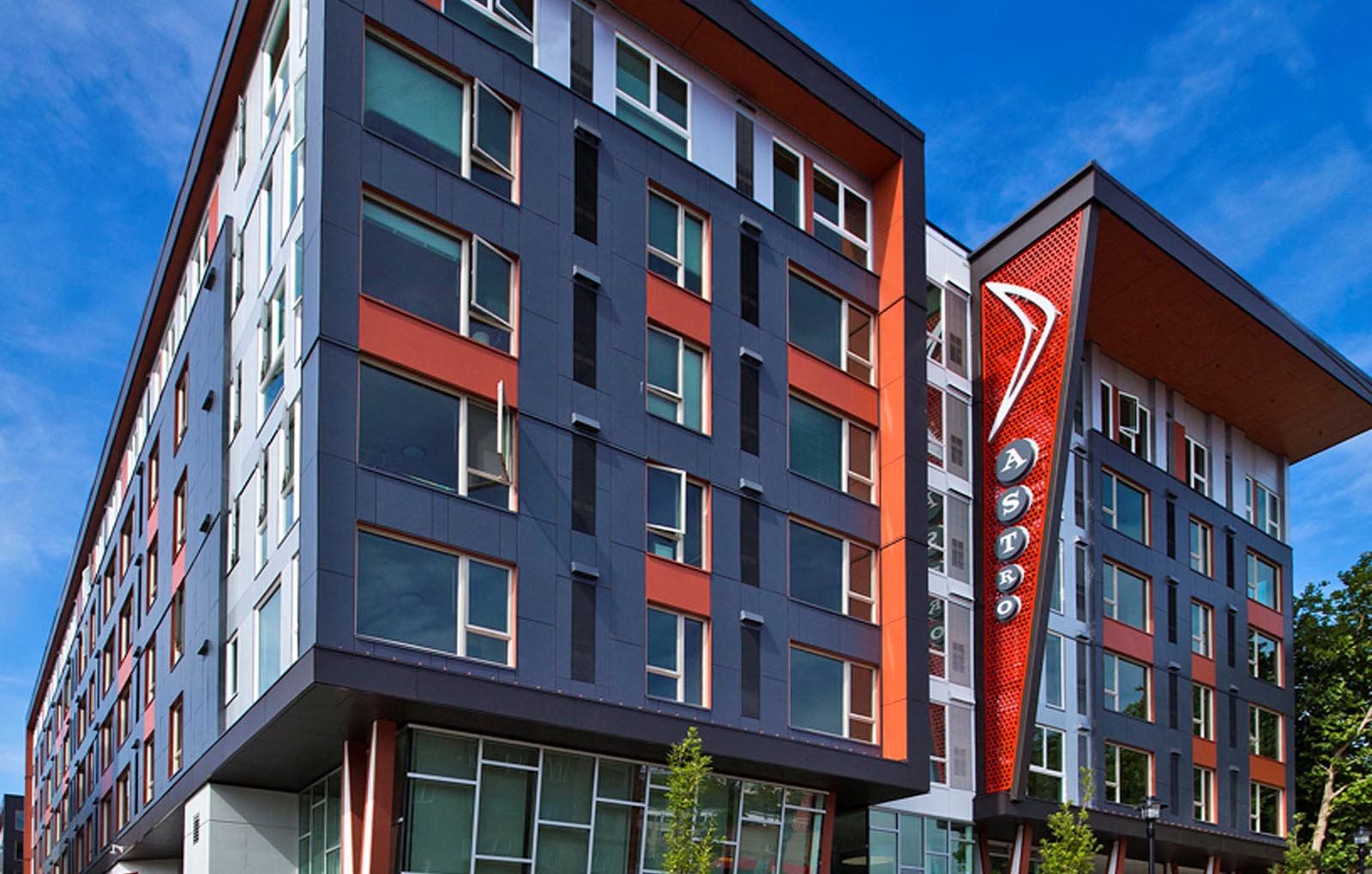 Queen Anne, Seattle Apartments | Astro Apartments