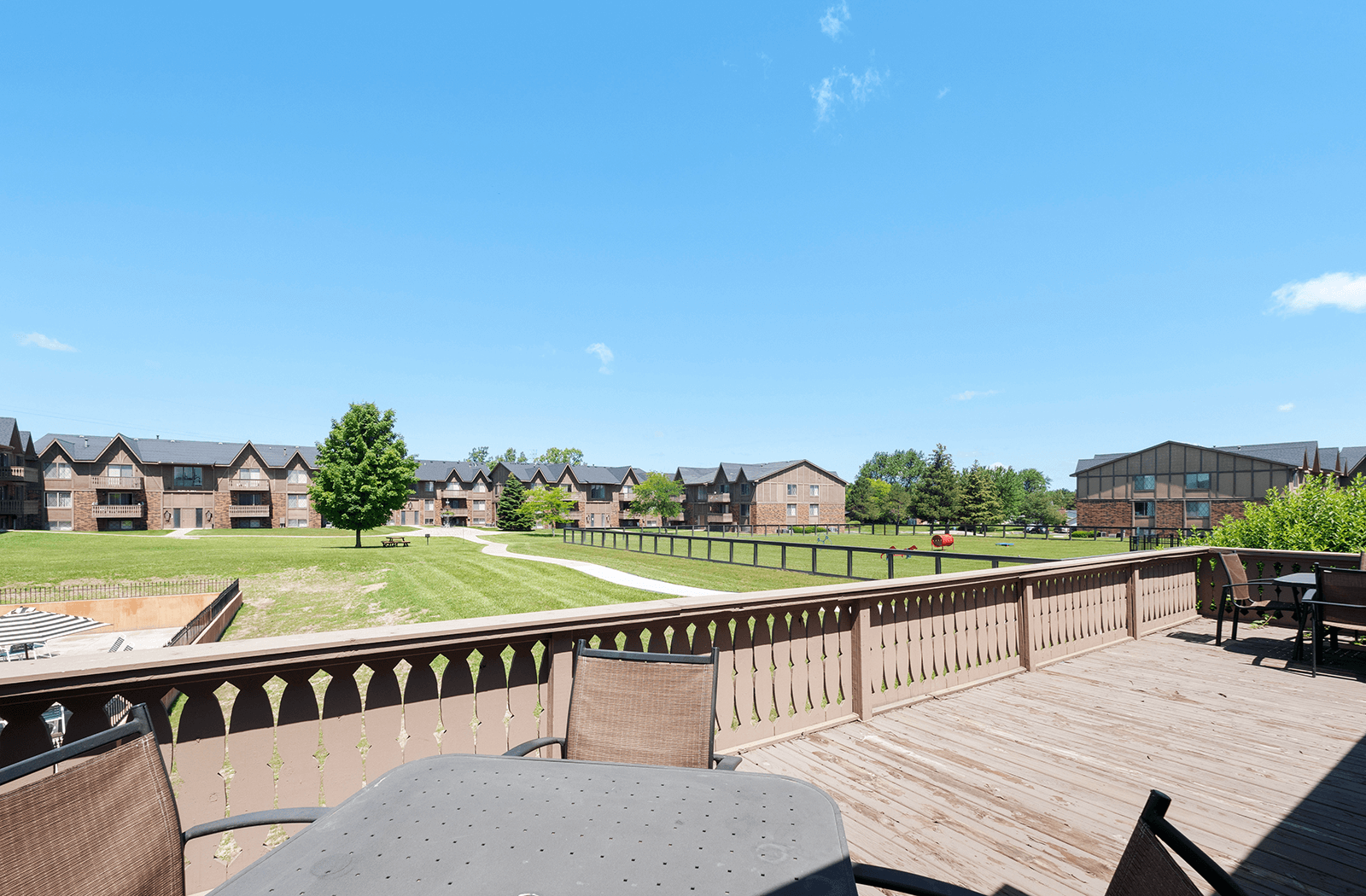 Stonehenge Gates Apartments | Apartments in Flint, MI For Rent