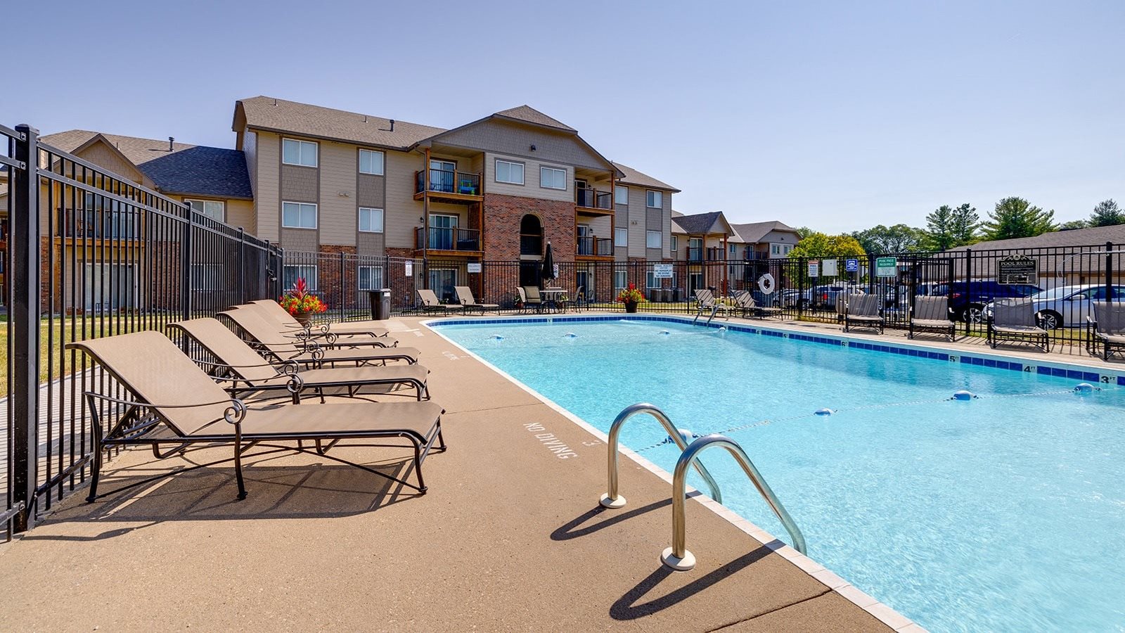 Regency Woods | Apartments in West Des Moines, IA
