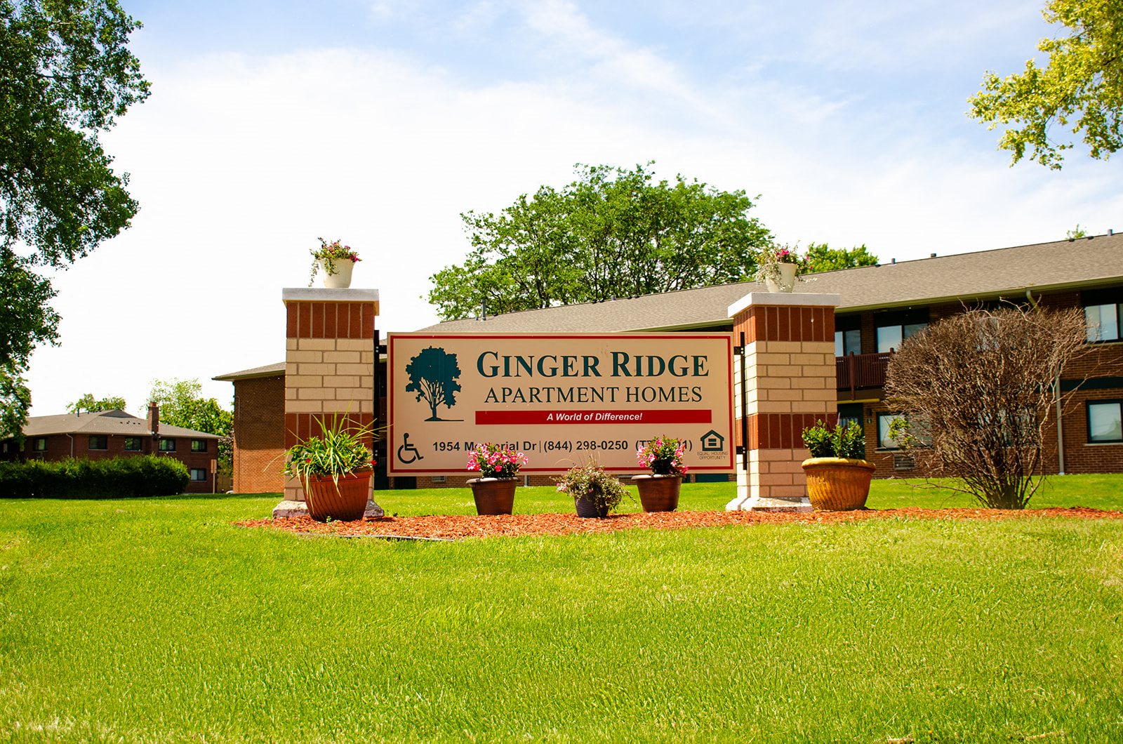 Photos and Video of Ginger Ridge Apartments in Calumet City, IL