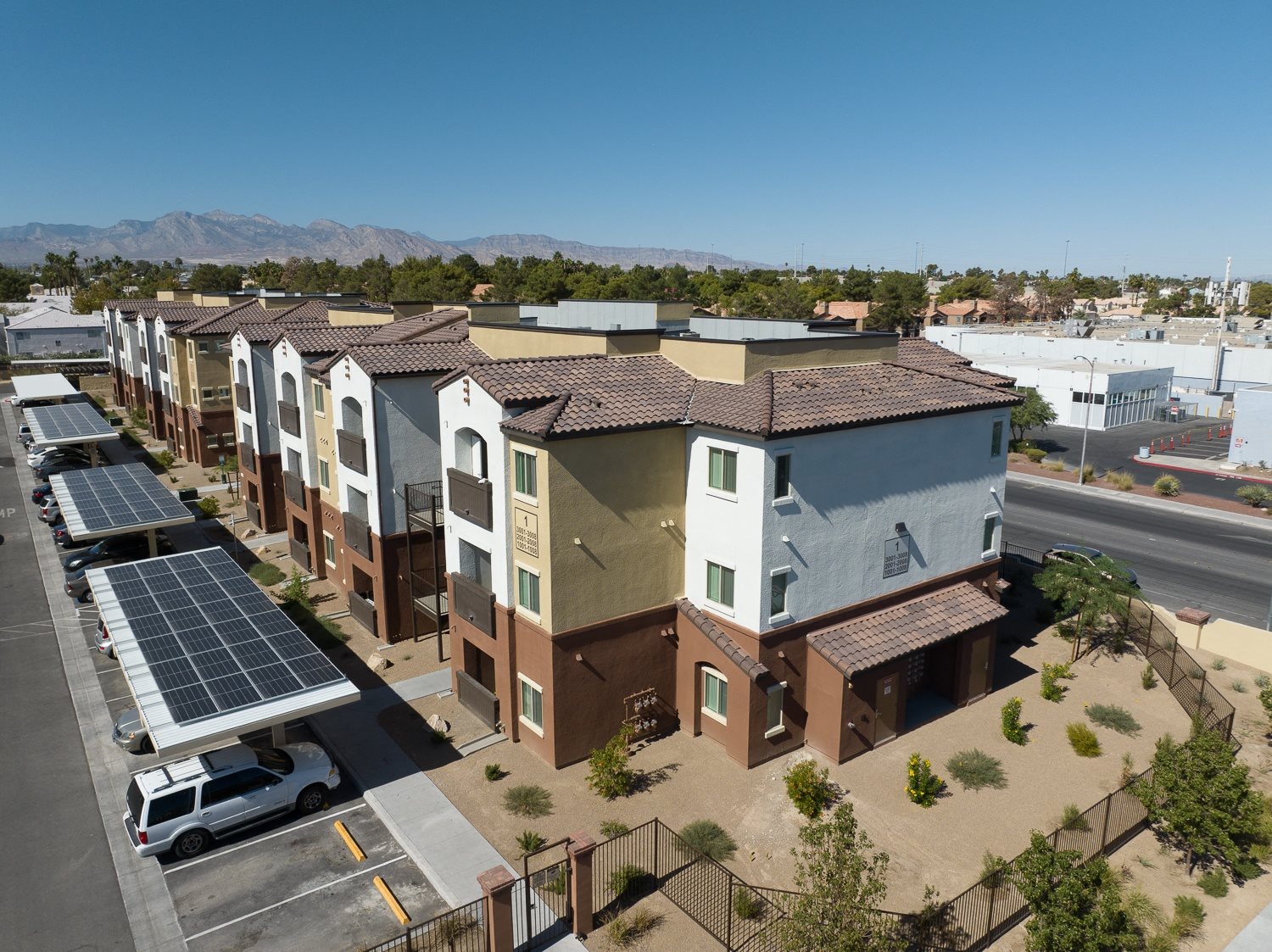 Photos and Video of Decatur Commons Family in Las Vegas, NV
