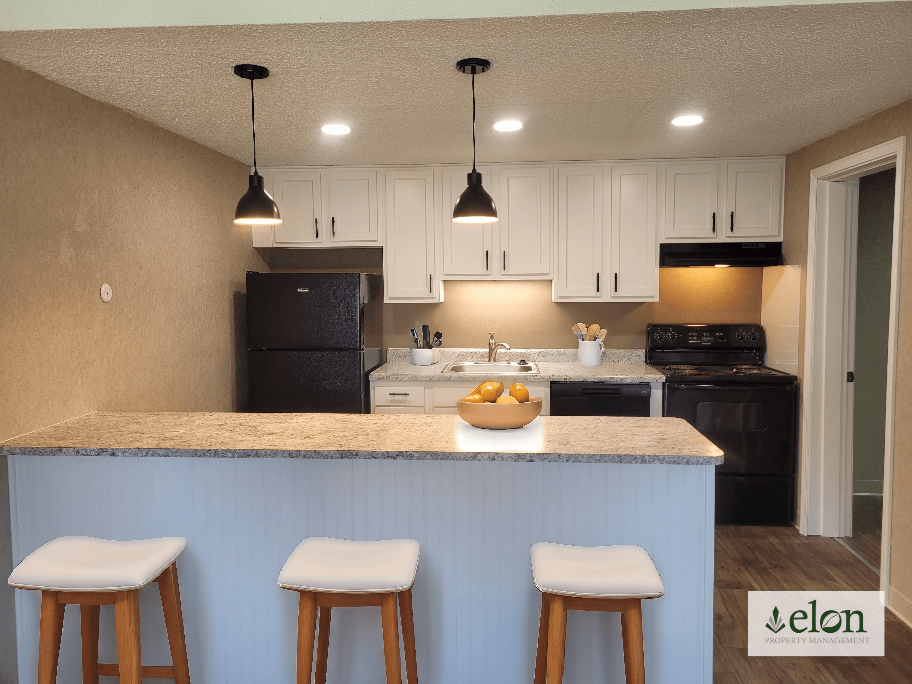 Photos and Video of University Square in Tampa, FL