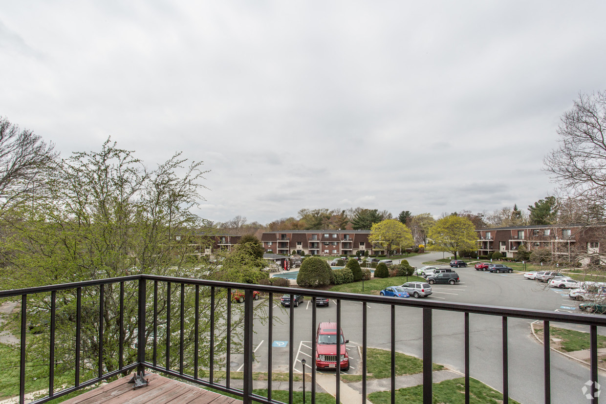 Photos and Video of Oak Ridge Village in Milford, MA
