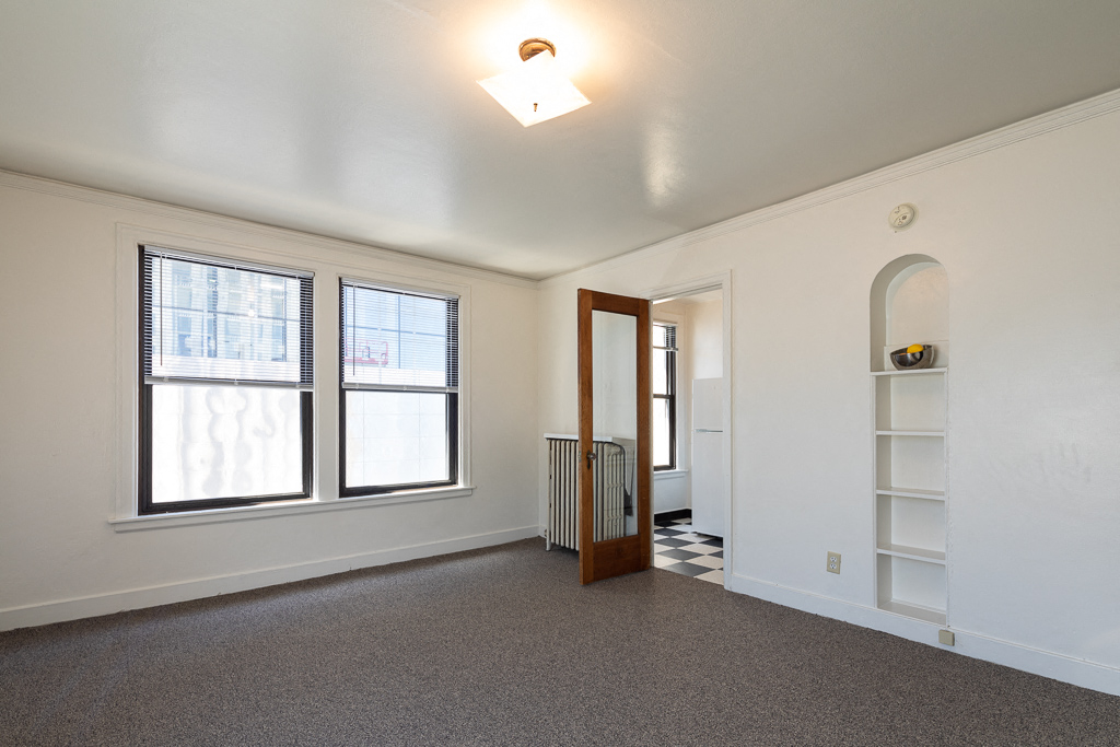 Olive Tower | Apartments in Seattle, WA