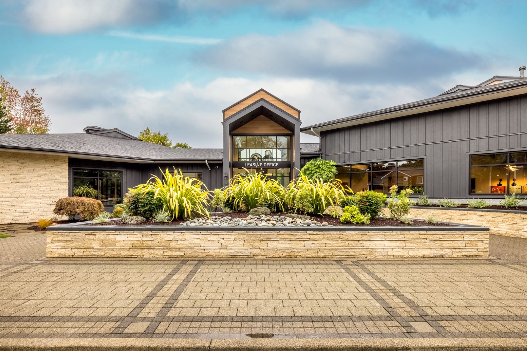 Meridian Pointe Apartment Homes | Apartments in Puyallup, WA