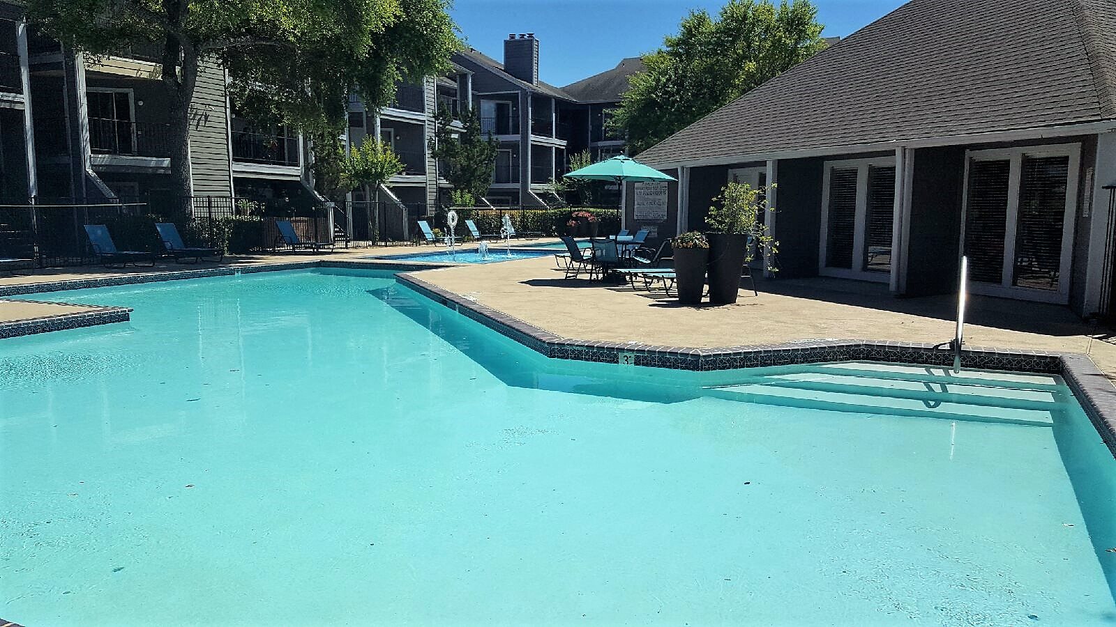 Doral Club Apartments | Apartments in San Antonio, TX