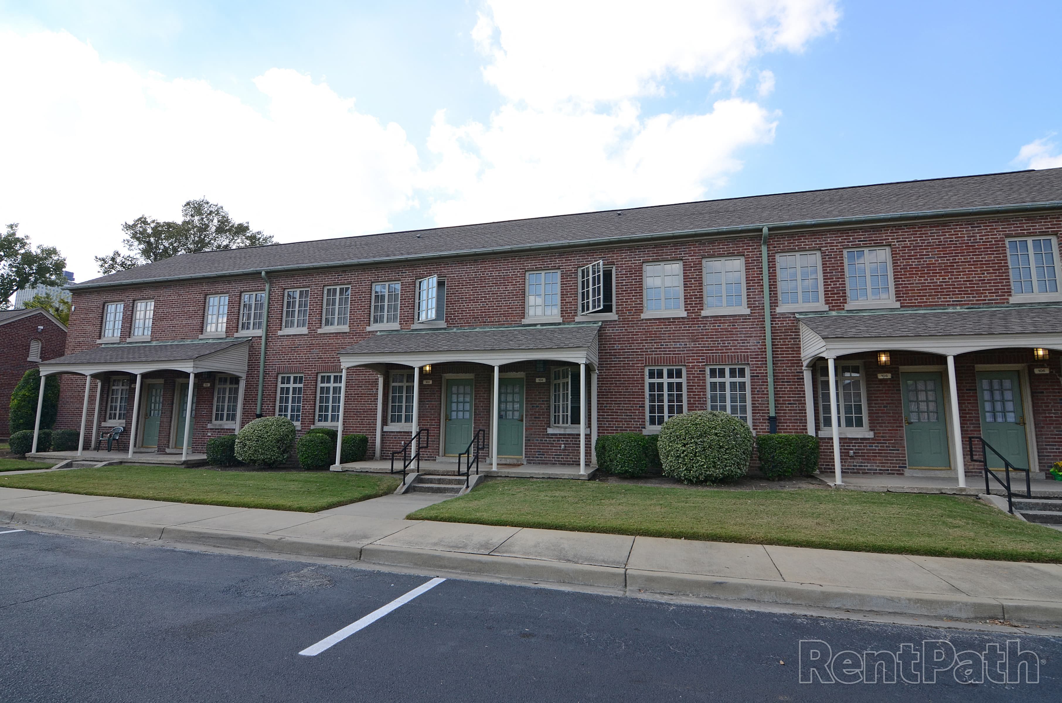 Uptown Square Apartments | Apartments in Memphis, TN