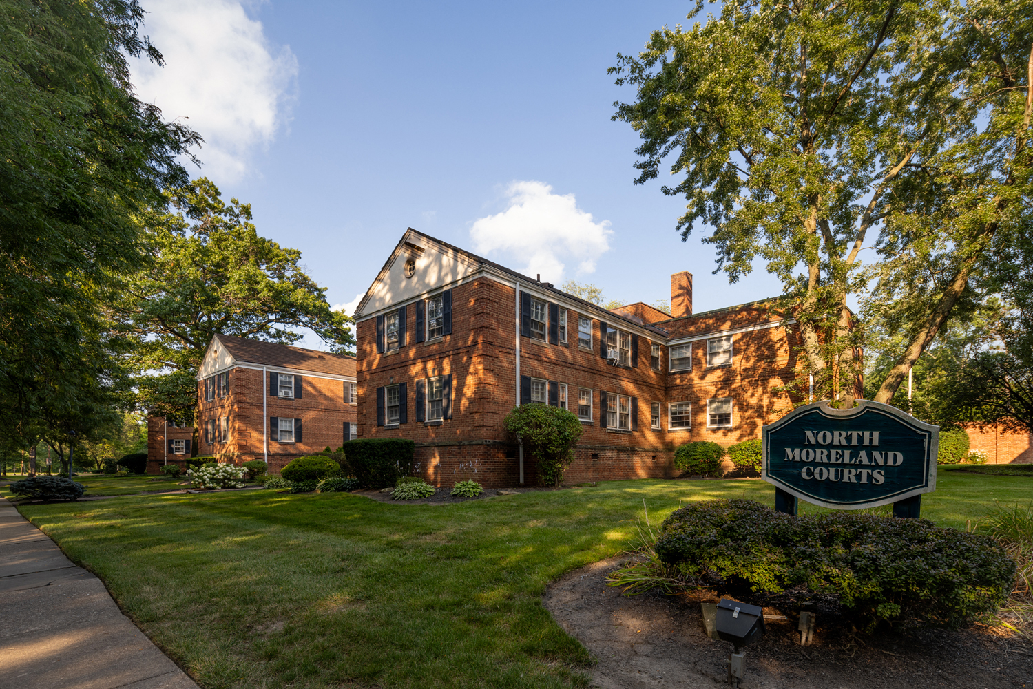 Shaker-Moreland | Apartments in Shaker Heights, OH