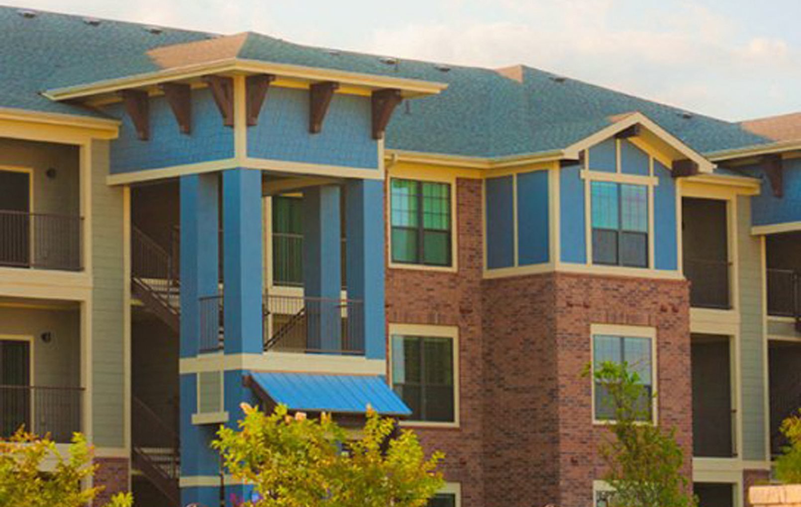 Pflugerville Apartments | The Oaks at Tech Ridge