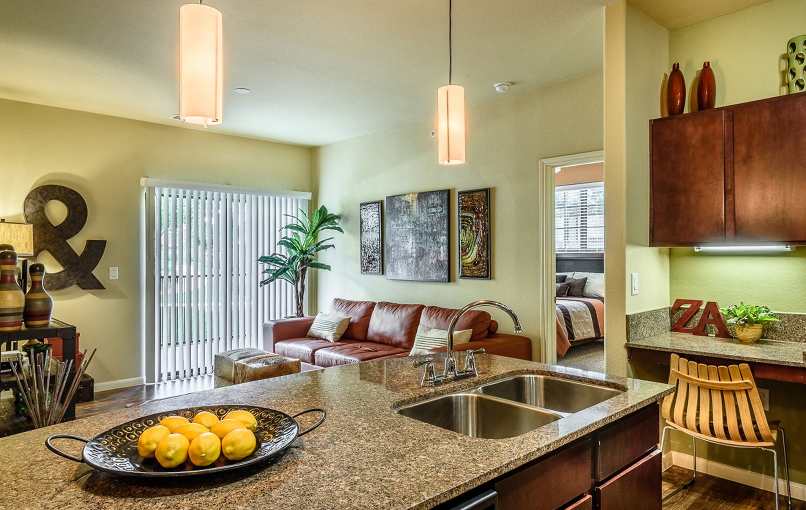 Pflugerville Apartments | The Oaks at Tech Ridge