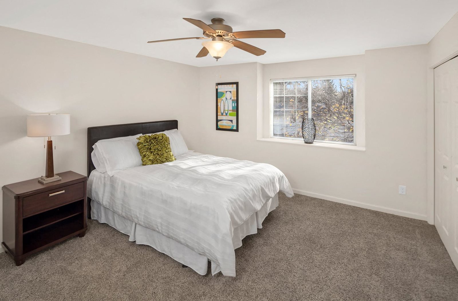 Woodland Ridge Apartments | Apartments in Spring Lake, MI