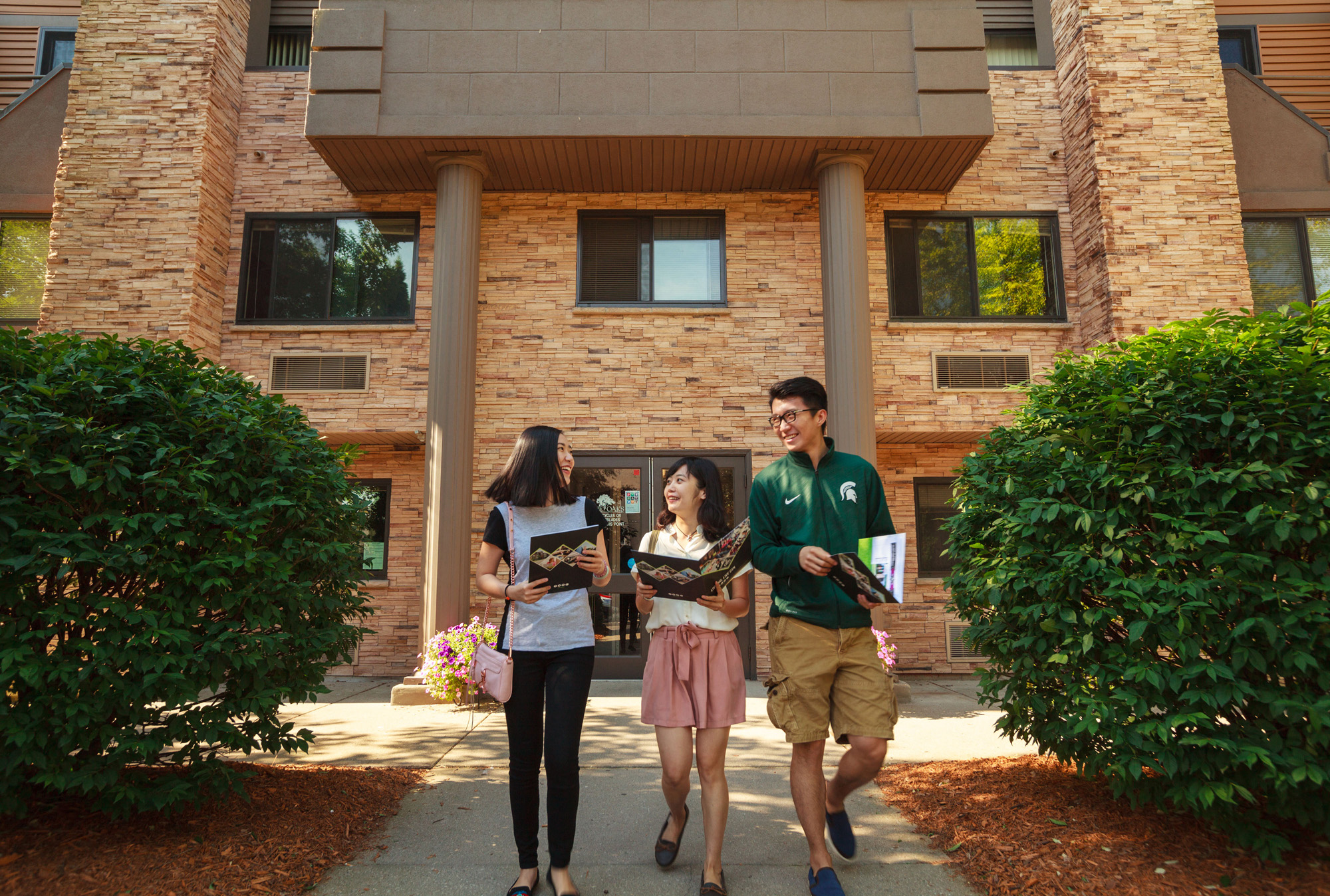 The Oaks Apartments East Lansing