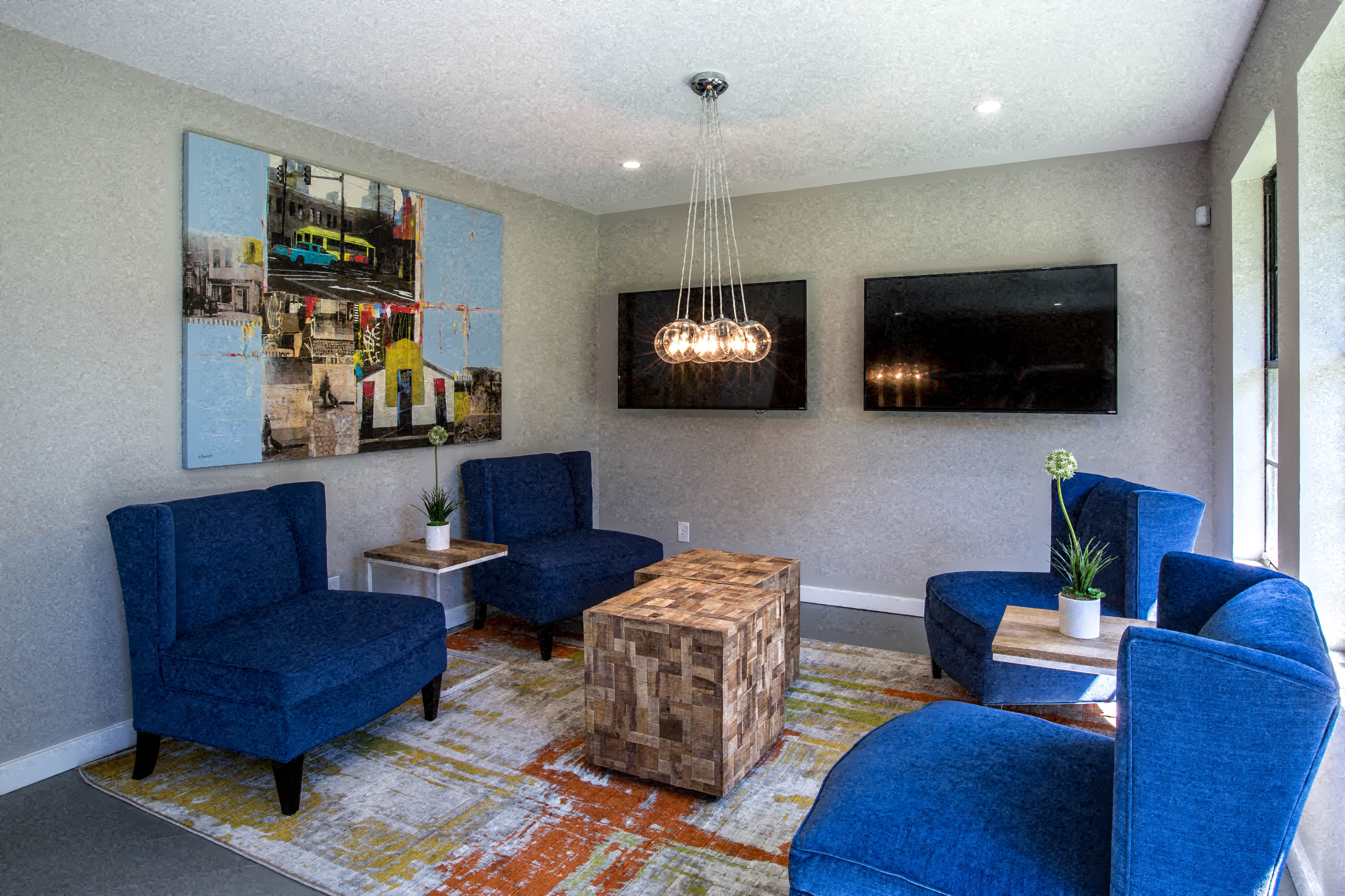 Balcones Club | Apartments in Austin, TX