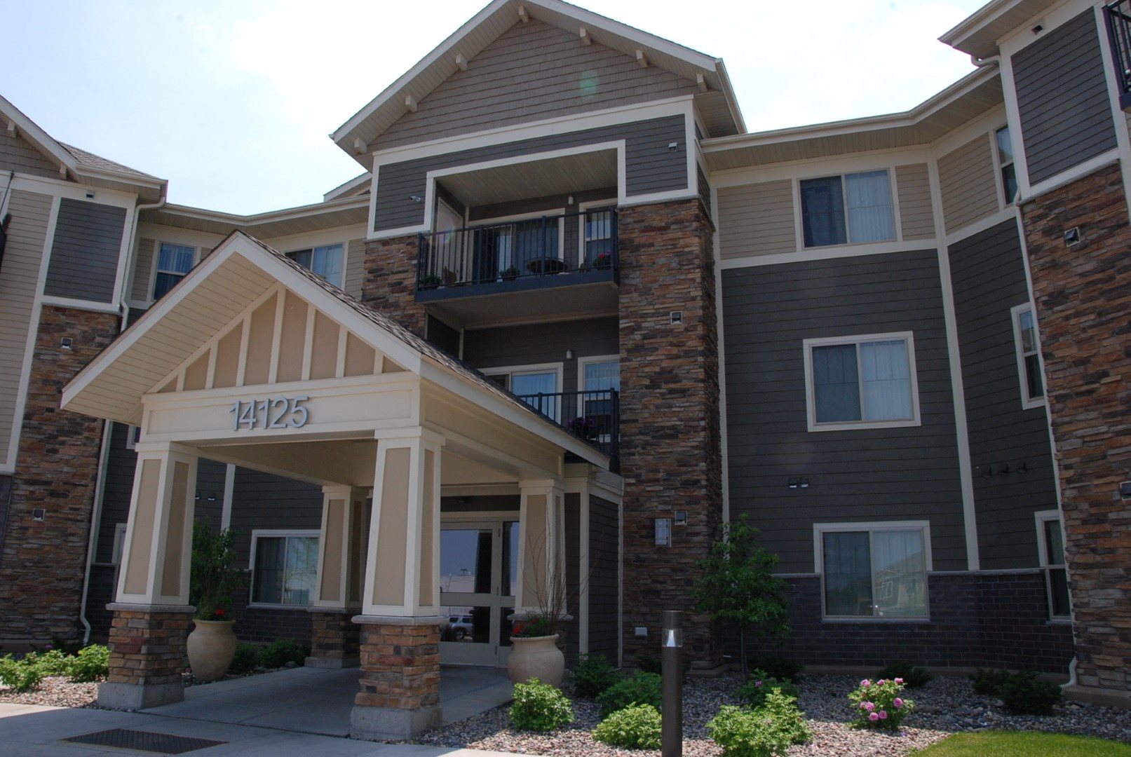 Village Commons | Apartments in Savage, MN