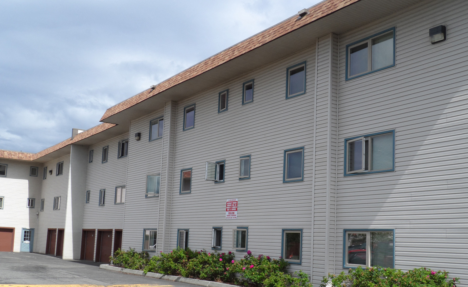 Merrill Crossing | Apartments in Anchorage, AK