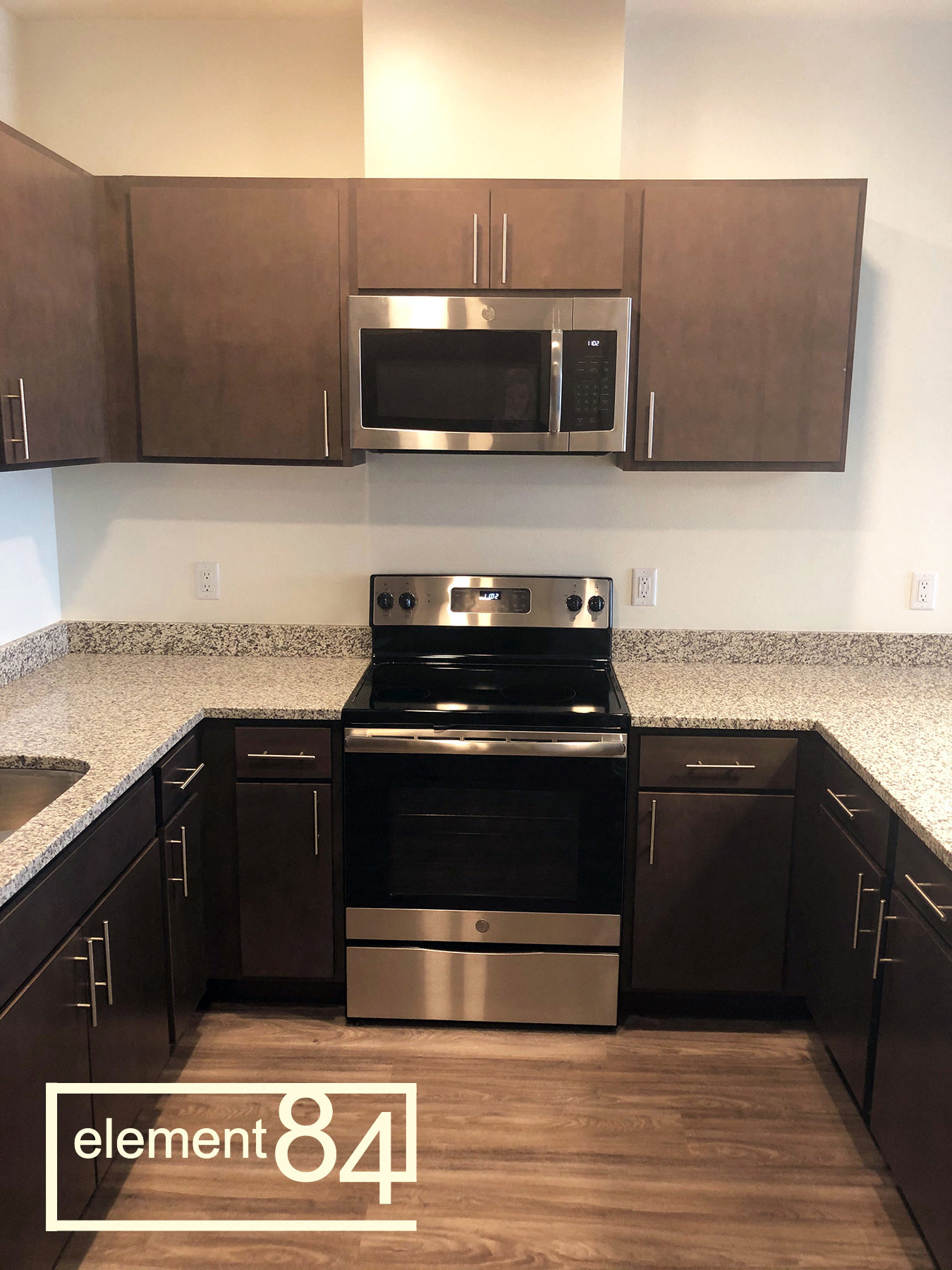 Element 84 | Apartments in West Allis, WI | RENTCafe