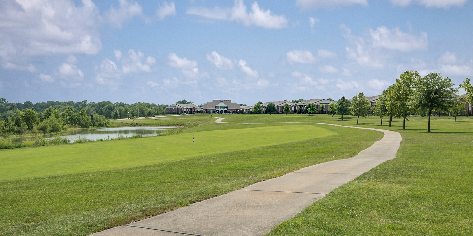The Fairways at Grand Summit I | Apartments in Grandview, MO