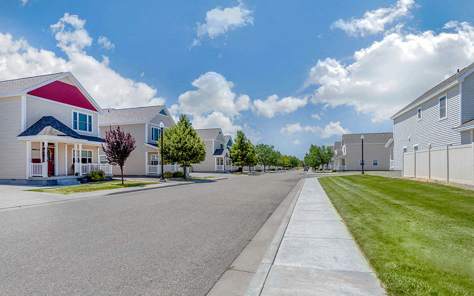 Photos and Video of Mountain Home Family Housing in Mountain Home AFB, ID