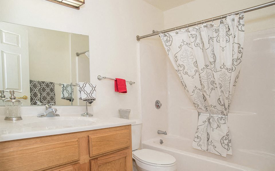 Ellsworth AFB Homes | Family housing at Ellsworth AFB, SD| Photos