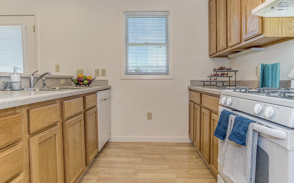 Ellsworth AFB Homes | Family housing at Ellsworth AFB, SD| Photos