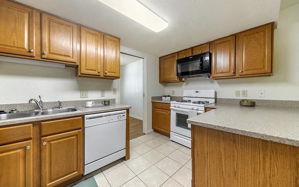 Tinker AFB Homes | Family Housing at Tinker AFB, OK | Photos