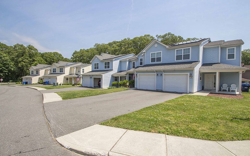 Beacon Point Homes | Apartments in Groton, CT | RENTCafe