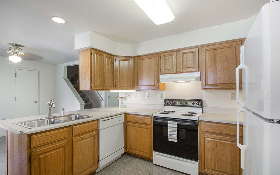 Photos | Beacon Point Homes | Rental Homes in Groton, CT