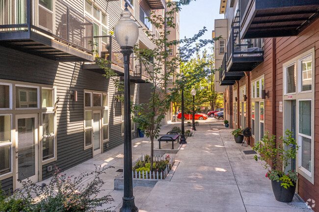 Kenton Commons | Apartments in Portland, OR