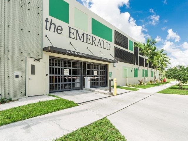 Photos and Video of Emerald Terrace in Miami, FL