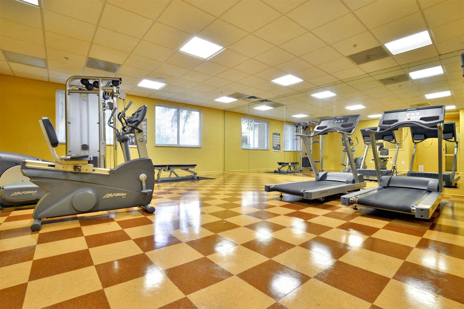 Tuscan Place | Apartments in Miami, FL