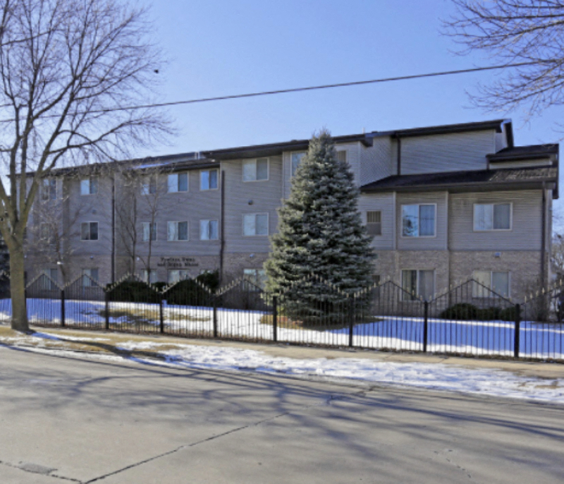 HR Housing | Apartments in Milwaukee, WI